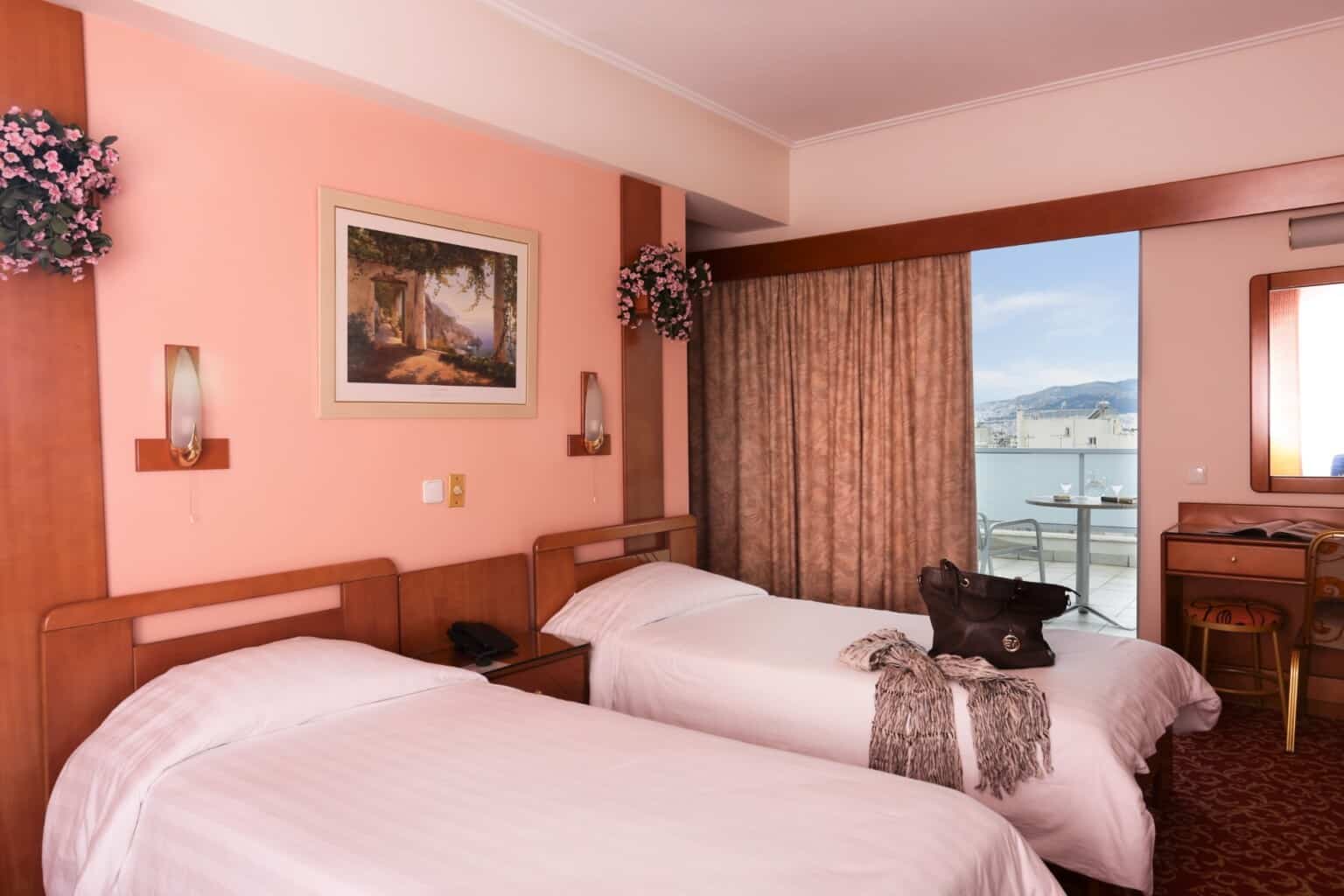 Accommodation - Xenophon Hotel